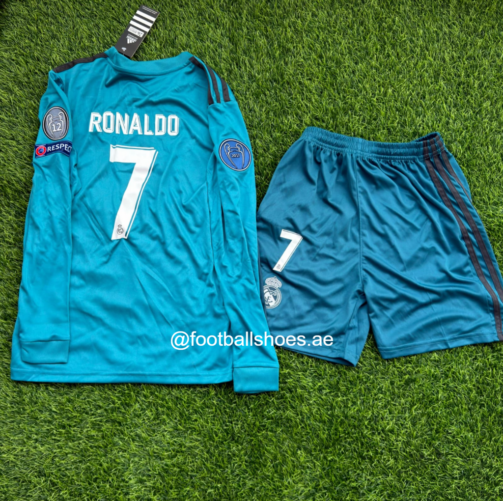 Ronaldo 2017/18 Real Madrid Long Sleeve Jersey – footballshoes.ae