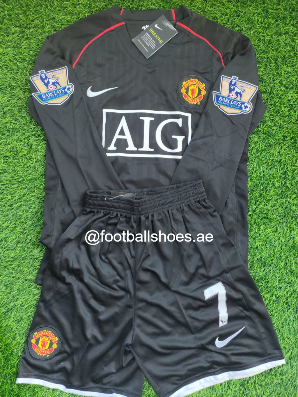 Ronaldo Manchester United 2008 Black Adults size – footballshoes.ae